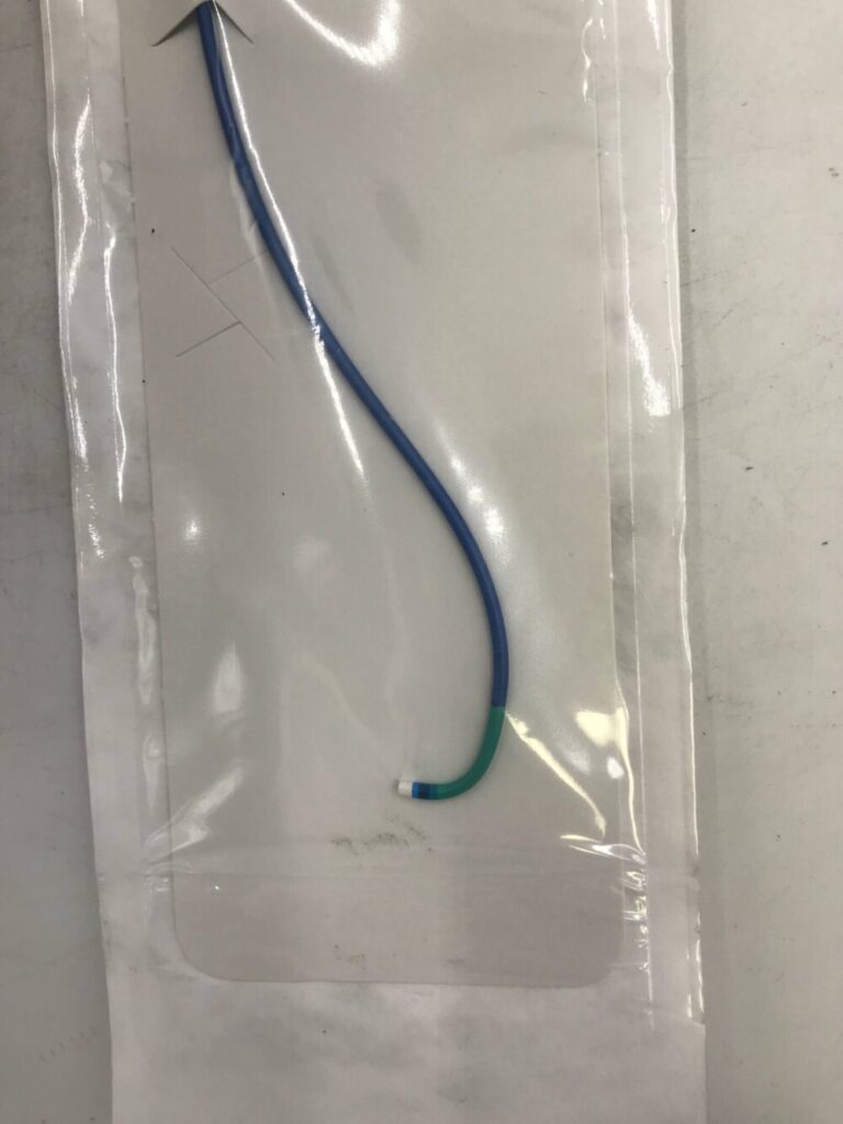 Medtronic LA7JR35 Launcher Guiding Catheter .081" JR3.5 7F 100cm (X ...